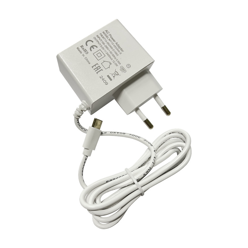 Маршрутизатор MikroTik hAP ax lite LTE6 (L41G-2axD&FG621-EA) Маршрутизатор MikroTik hAP ax lite LTE6 (L41G-2axD&FG621-EA)
